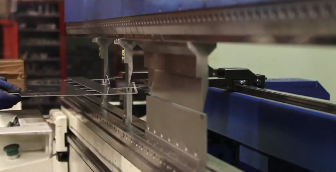 Gros plan sur les différentes techniques utilisées pour le pliage de ...